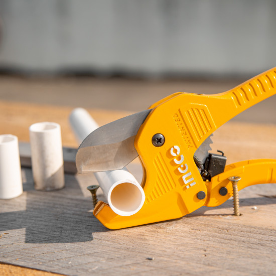 PVC Pipe cutter